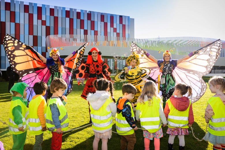 A rainbow bridge from Perth Children's Hospital to Kings Park | The ...