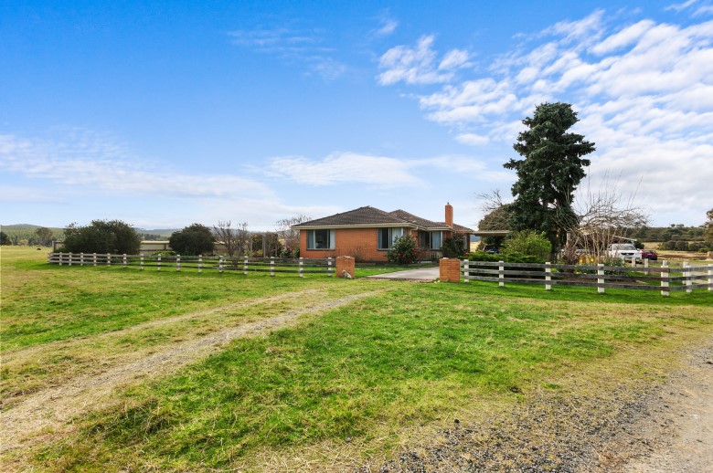 Victorian farm on market for the first time since 1880s | The Property ...
