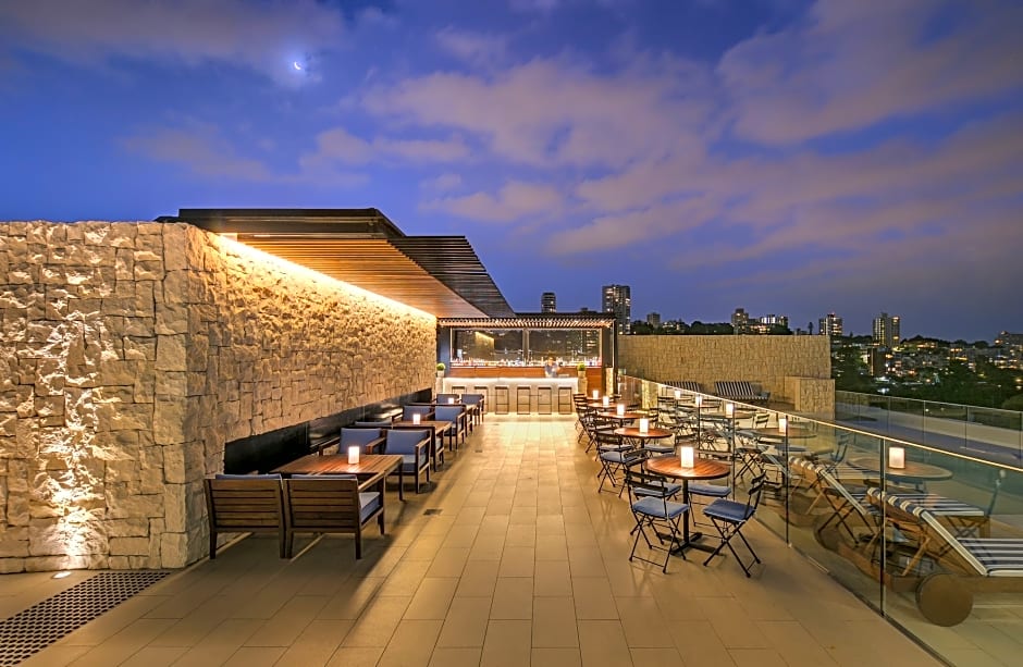 Sprawling Double Bay luxury hotel the InterContinental up for grabs ...